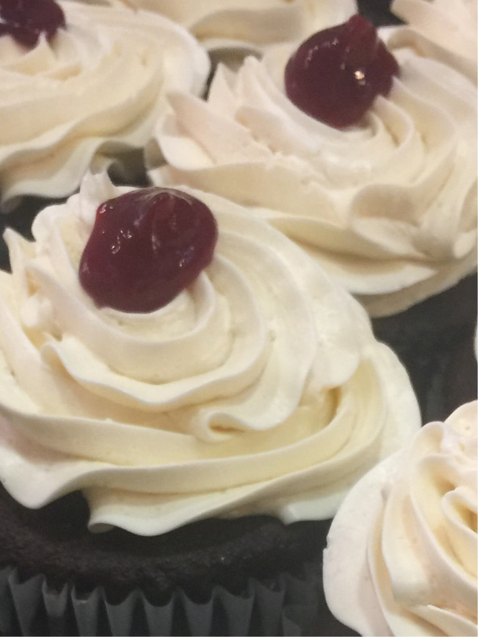 Vegan Chocolate Almond Raspberry Cupcakes – Colossal Cupcakes
